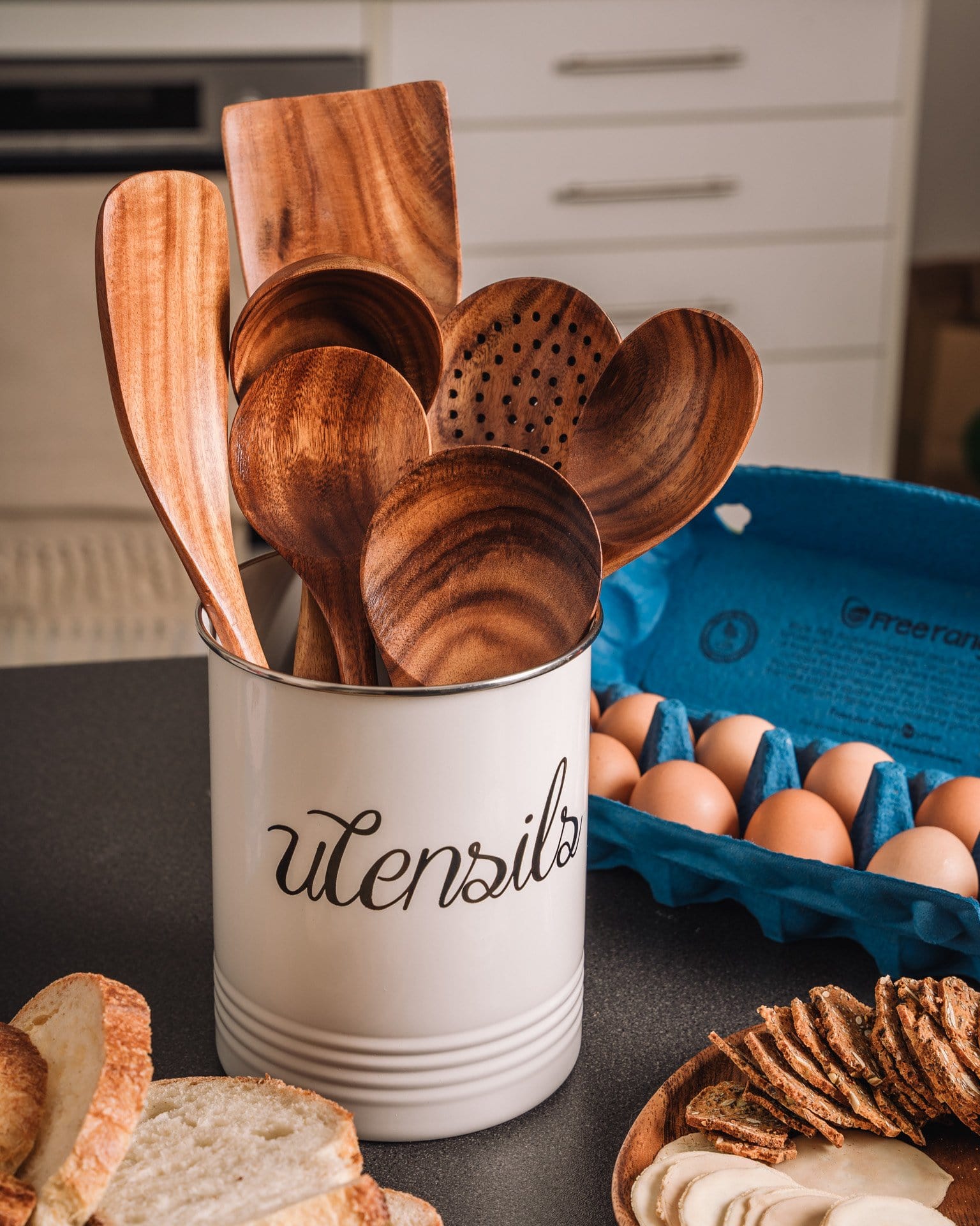 Teak Wooden Utensil Set | 7 piece cooking utensil set | Tilly Living